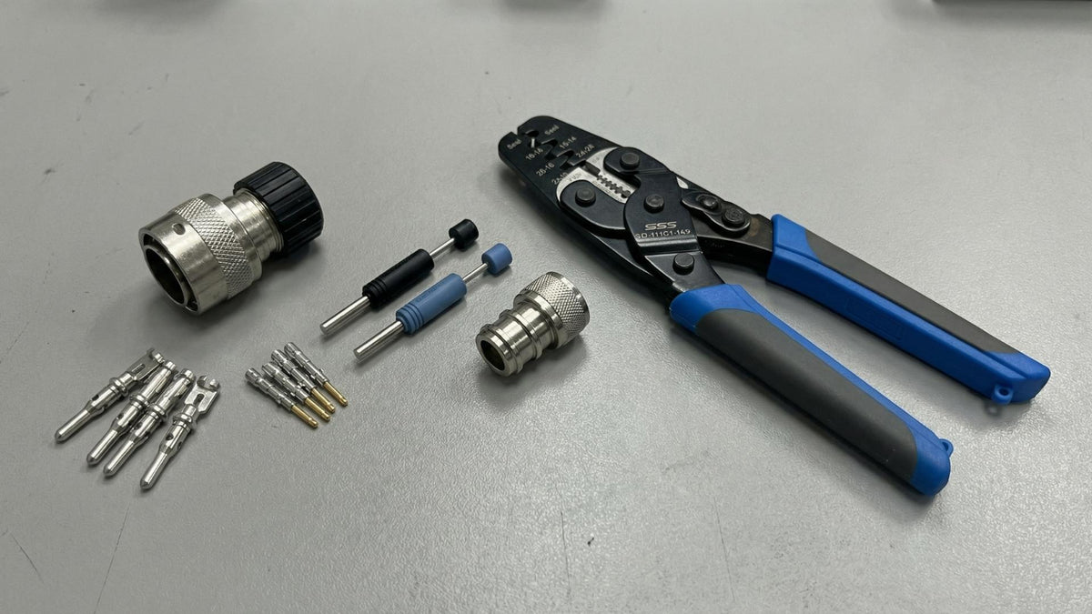Connector | Trident 7 Pin Female Connector for Bobcat - Machine Side ...